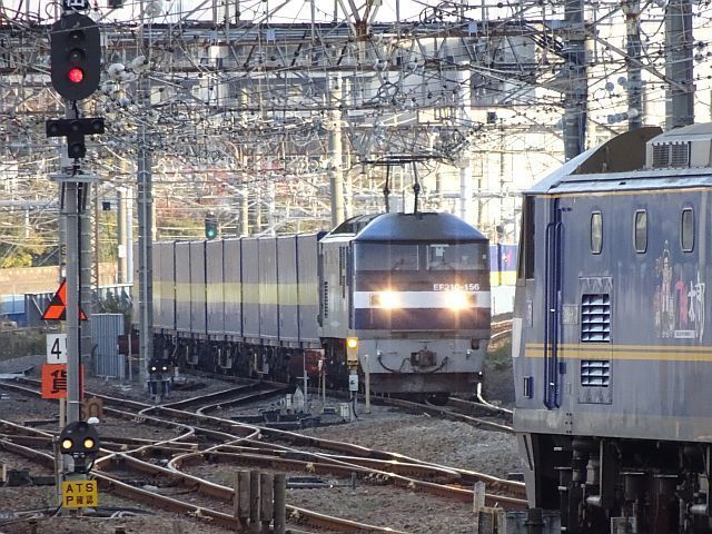 鶴見駅にて: スーパーPFのみたまま